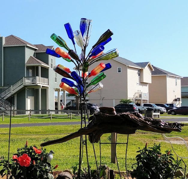 Home - Southern Bottle Trees, Lawn and Garden Decorations – bottletree