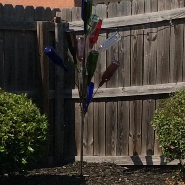 Home - Southern Bottle Trees, Lawn and Garden Decorations – bottletree